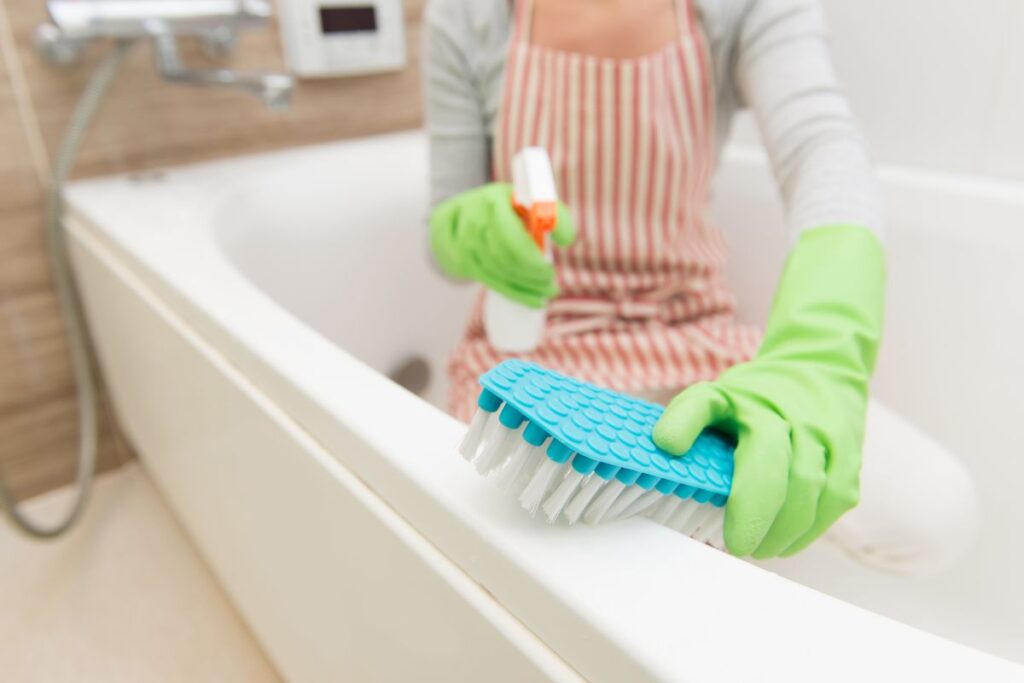 How To Get Rid Of Smell From Reglazing Tub - Answer Below! - Glamorous ...