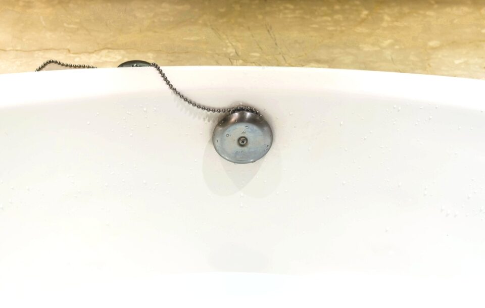 How To Seal Overflow Holes in Drain Easily and Effectively - Glamorous ...